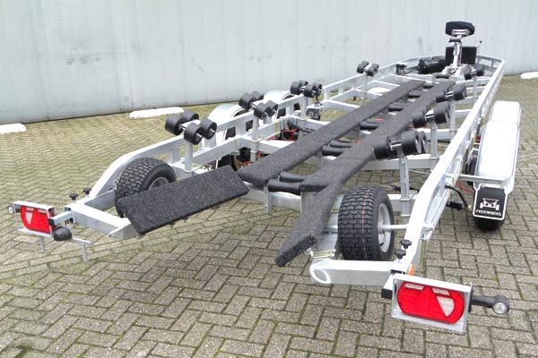 Aanbod trailers - Watersport Paradise